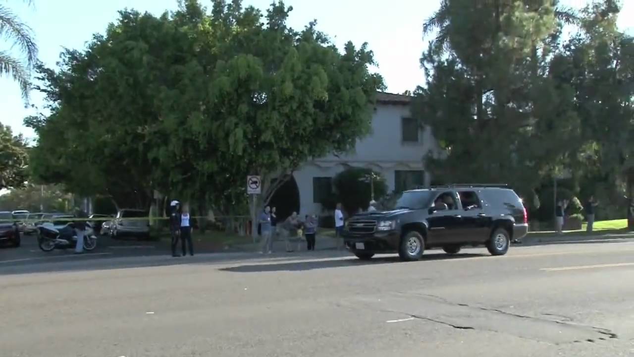 Obama's Presidential Convoy - YouTube