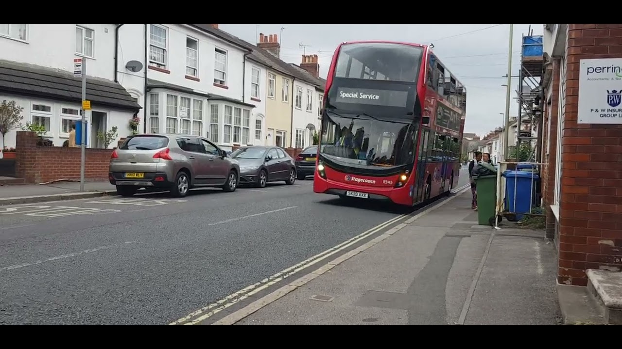 Here is the Red stagecoach bus in Aldershot Thursday 21 July 2022 - YouTube