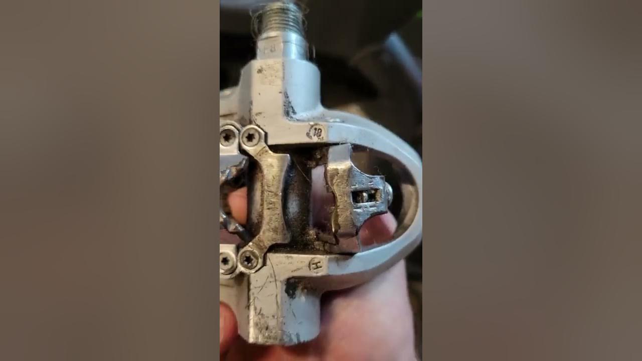 Stages SC2 - how to avoid cross threading the pedal. - YouTube