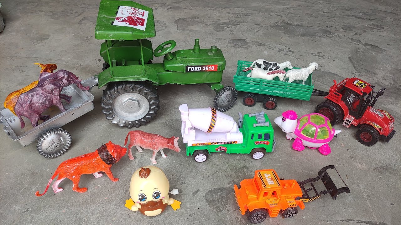 Tractor loading animals and going to the zoo | tractor video | train ...