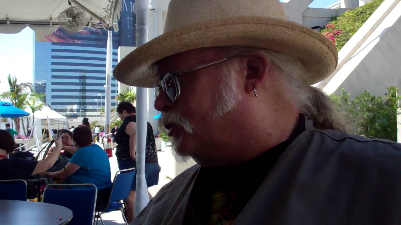 Safe Cig Interview - YouTube