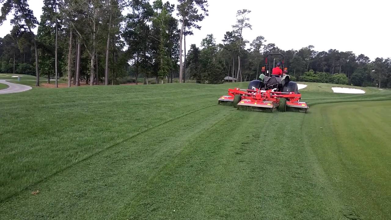 Trimax Snake - YouTube
