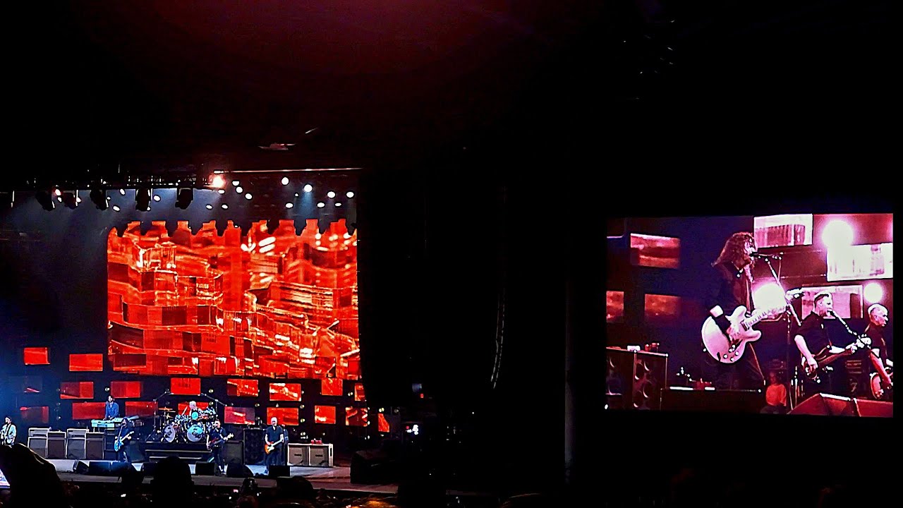 Foo Fighters Tour 2023 - "Walk" @ Talking Sticks Resort Amphitheater ...