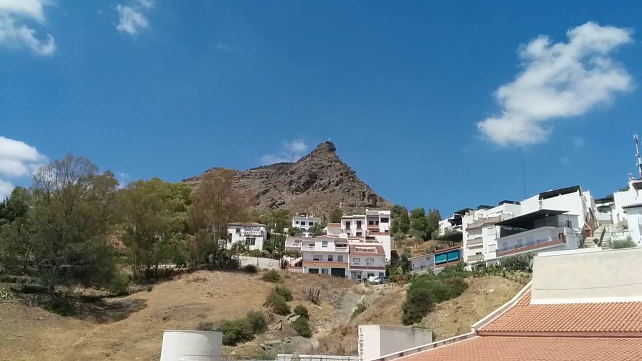 Monte Hacho Álora - YouTube
