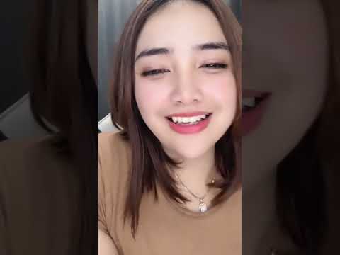 Pesona Cewek Bali Ini Sulit Dijelaskan... Harus Lihat Sendiri! 🌺