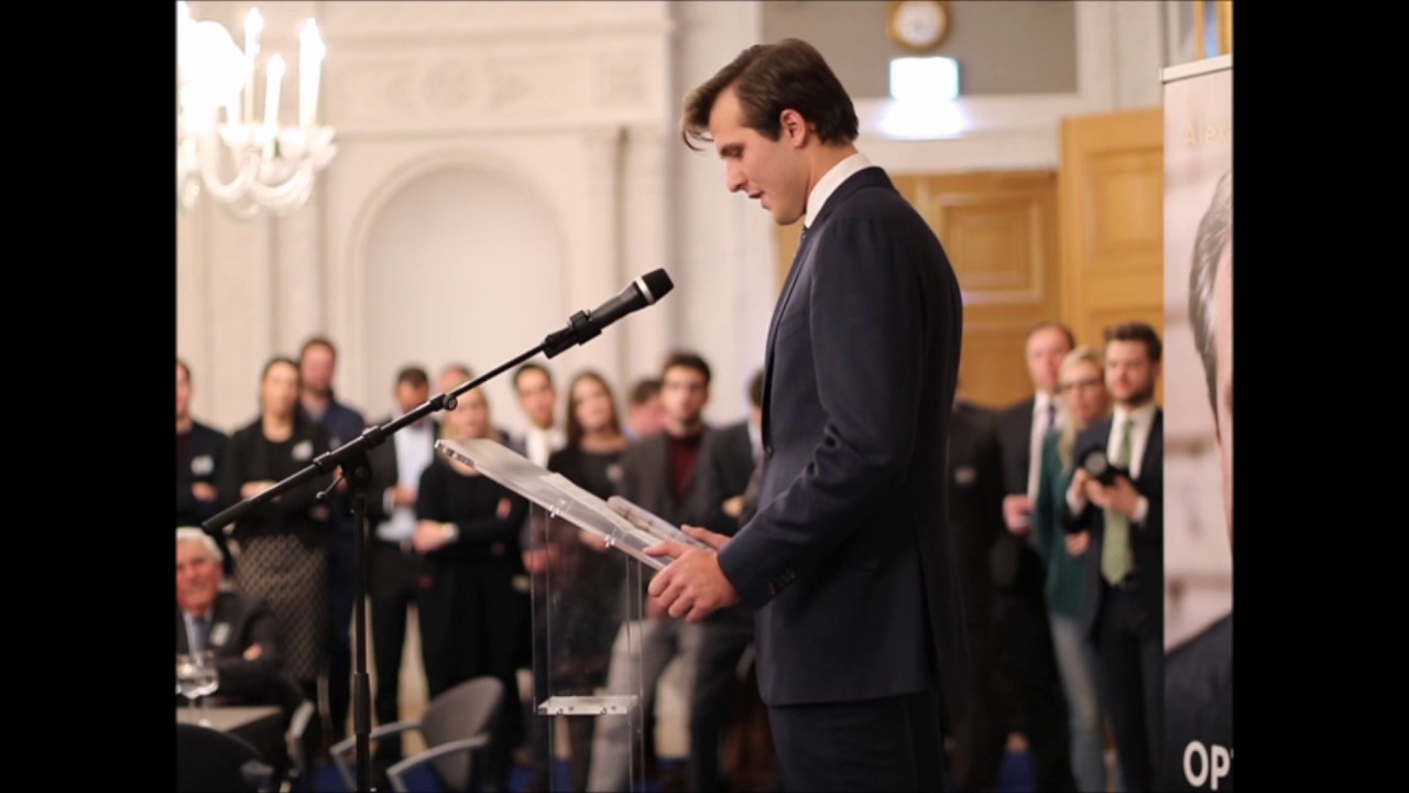 Felix Klos over 'Optimist in de politiek' van Alexander Pechtold - YouTube