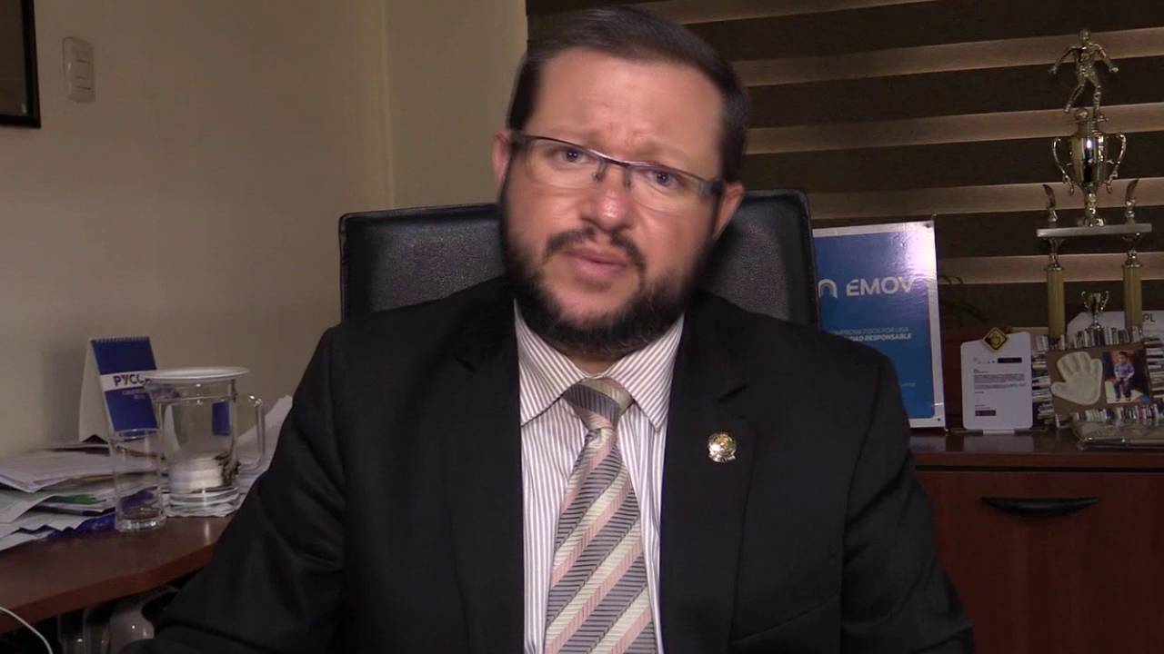 Luto por la muerte del periodista deportivo Leonardo Muñoz - YouTube