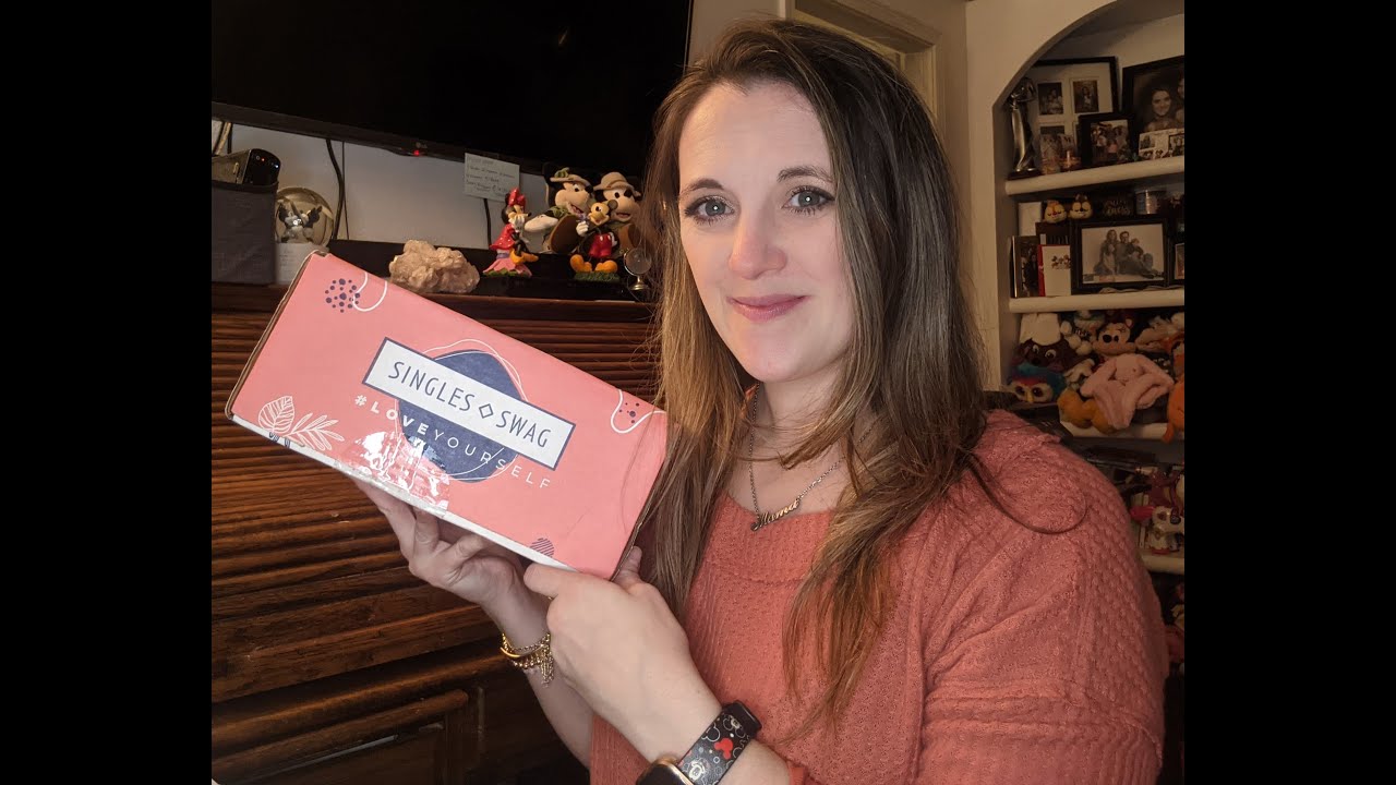 Singles Swag - January 2021 Unboxing ($211 Value) - YouTube