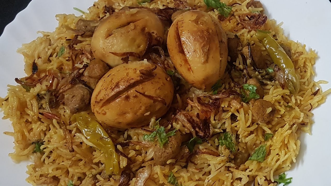 EGG BIRYANI IN PRESSURE COOKER||కుక్కర్ లో ఎగ్ బిర్యానీని ఇలా చేయండి ...