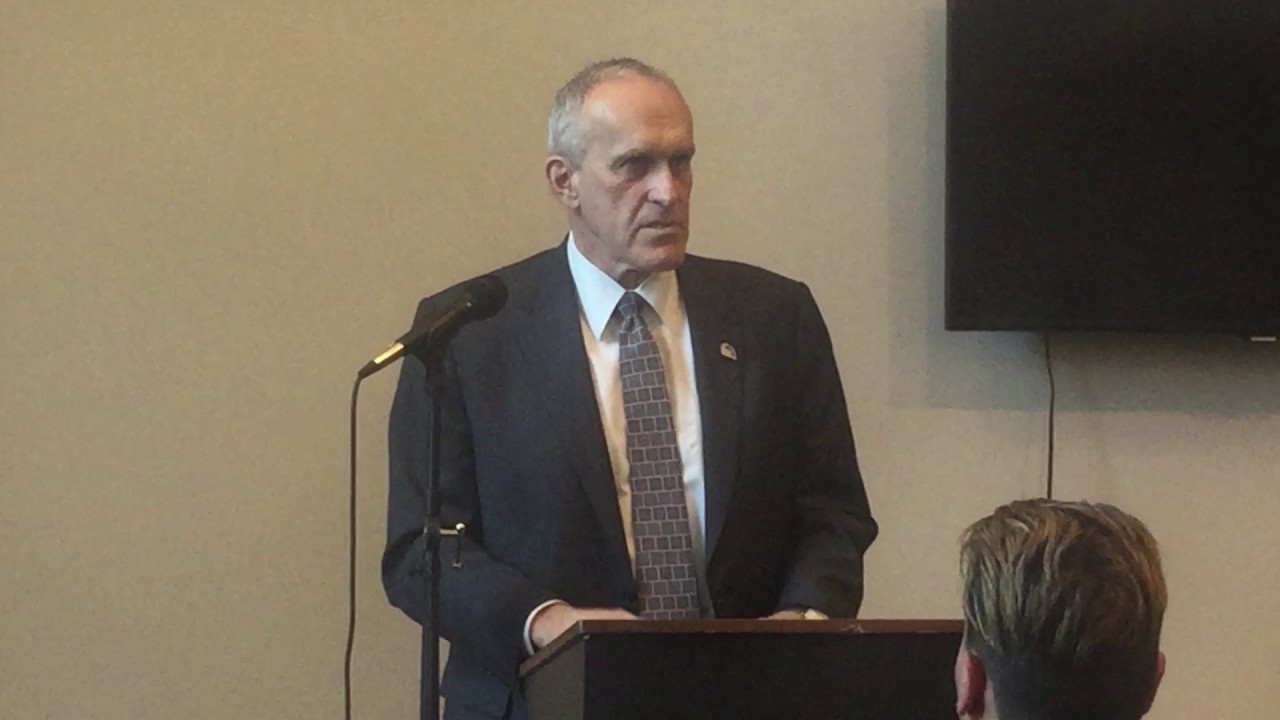 UC Riverside Chancellor Kim Wilcox speaks at the Creat'R Lab launch ...