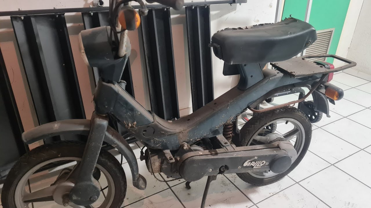 Scheunenfund Piaggio Grillo - YouTube