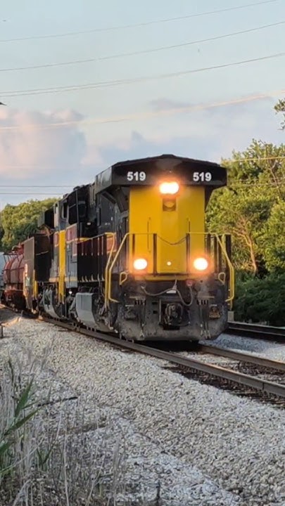 BICB with IAIS 519 leading Long Hood Forward! - YouTube