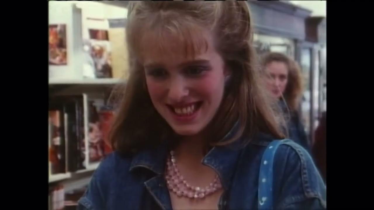 Degrassi Junior High - 1x09 “What a Night !” - YouTube