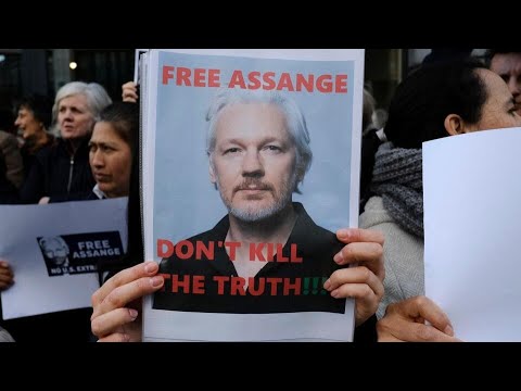 Live from Saipan courthouse following Julian Assange's plea deal ...