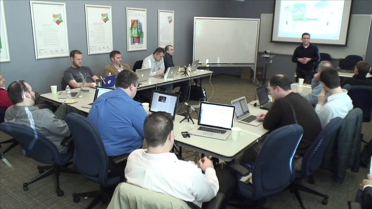 Jeremy Schulman Introduces Puppet for JunOS - YouTube