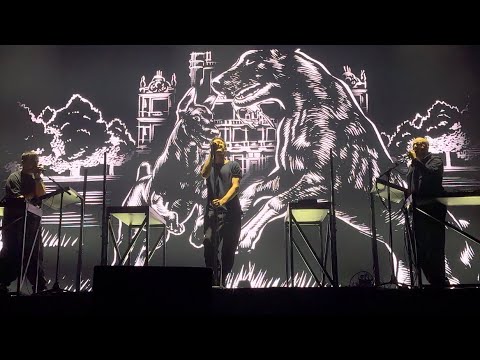Moderat - ‘Bad Kingdom’ Live at the Velodrom, Berlin (01/12/23) - YouTube