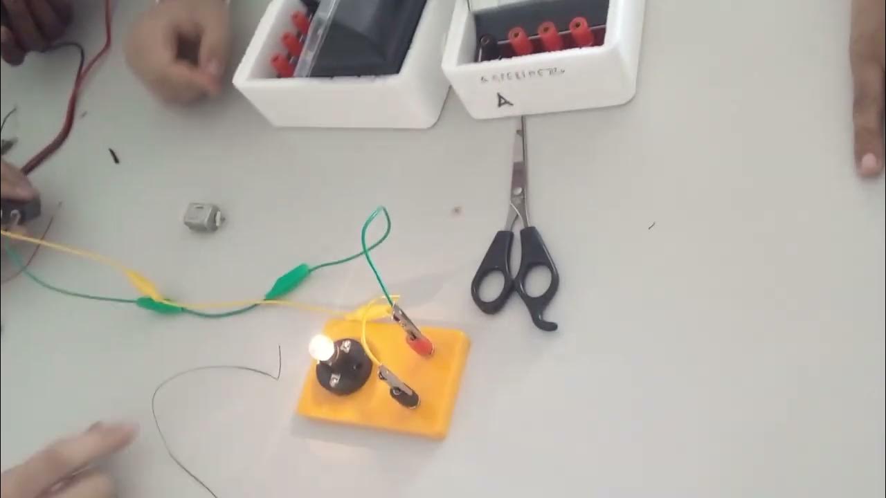 Experimento-circuito eléctrico - YouTube