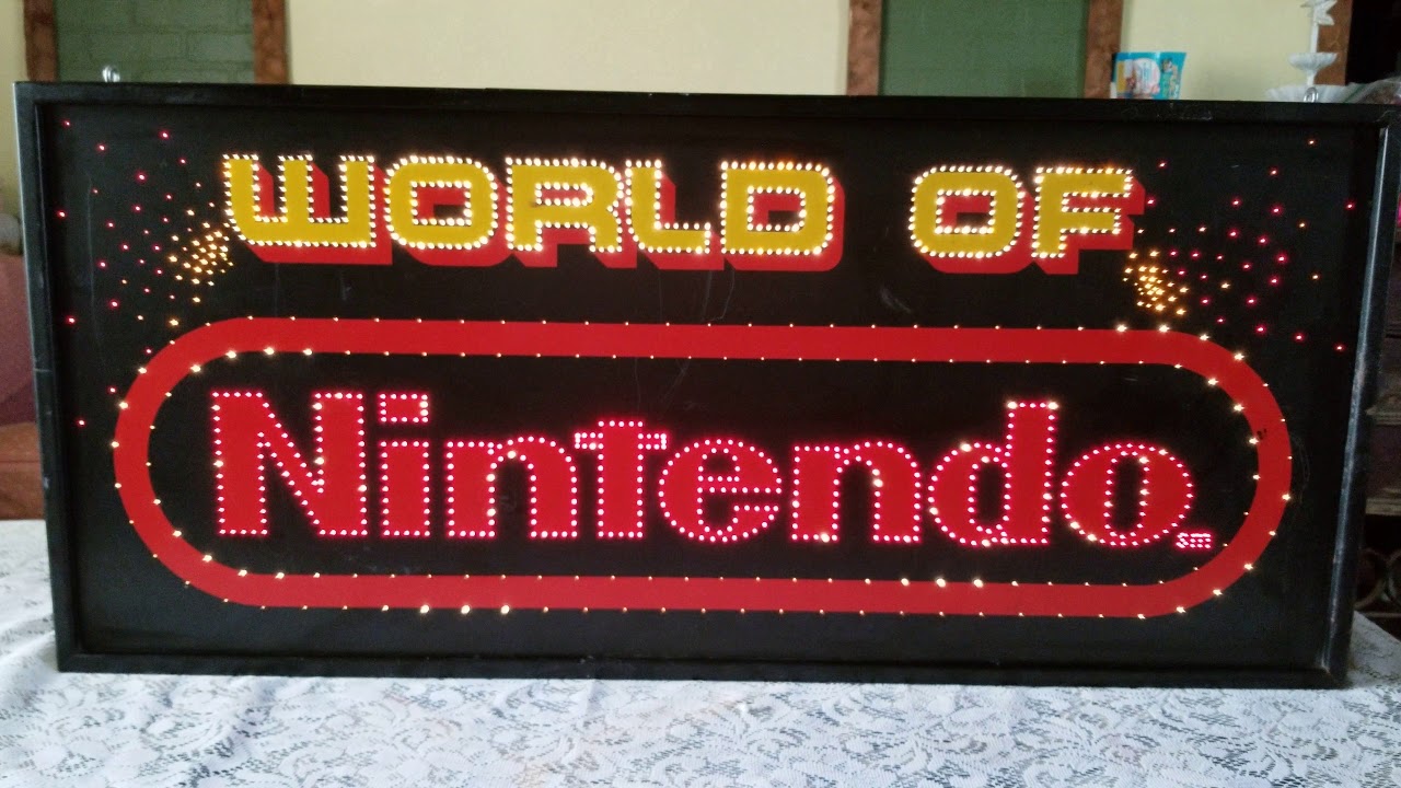 1990 World of Nintendo Light Up Sign - YouTube