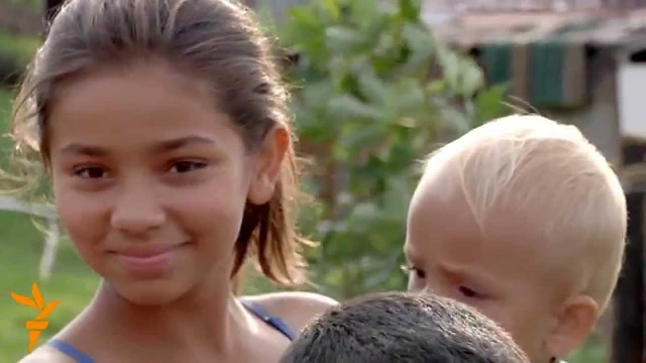 In Slovakia, Roma Grapple With Social Divisions And Real Walls - YouTube