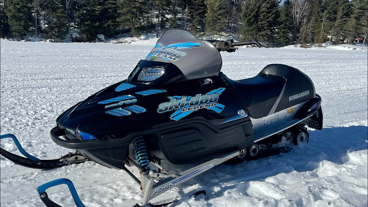 Old School Sled Still Rips!! 2003 Ski-Doo Legend 700 Twin!! - YouTube