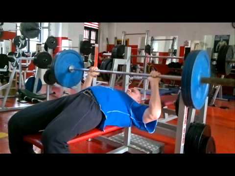 Sasa Rakocevic - Bench Press 100kg 63x - YouTube