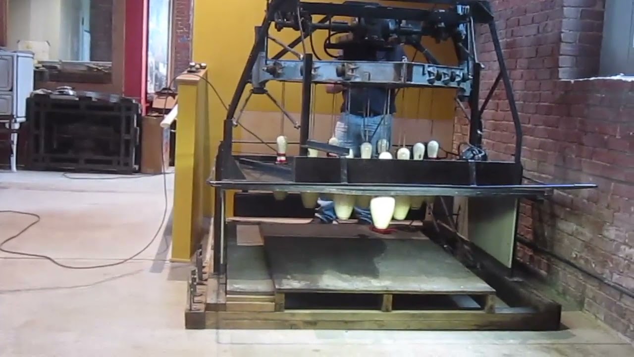 AMF Pinsetter at North Central Ohio Industrial Museum - YouTube