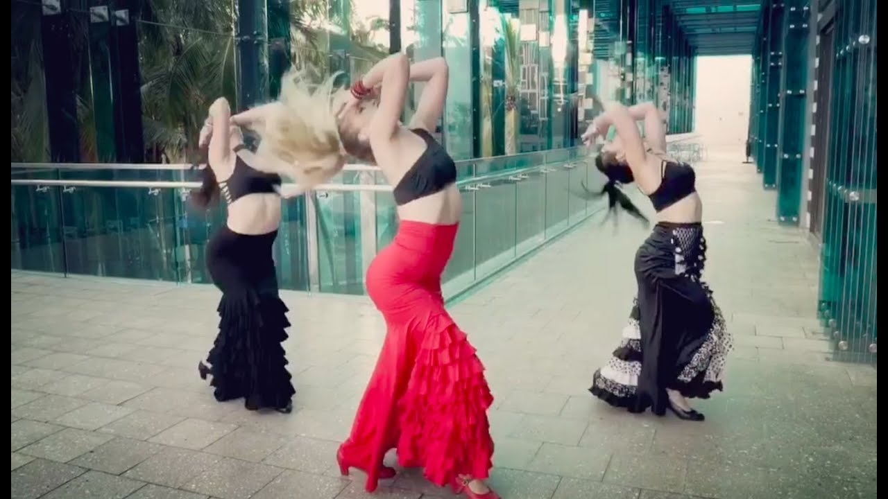 Brillo - J Balvin ft Rosalía - Dance video - YouTube