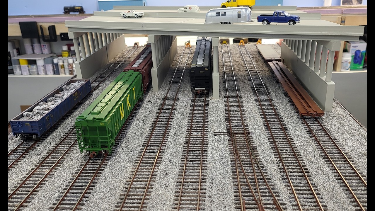 K&W HO Scale Model Railroad, Construction Update #41 - Track weathering ...