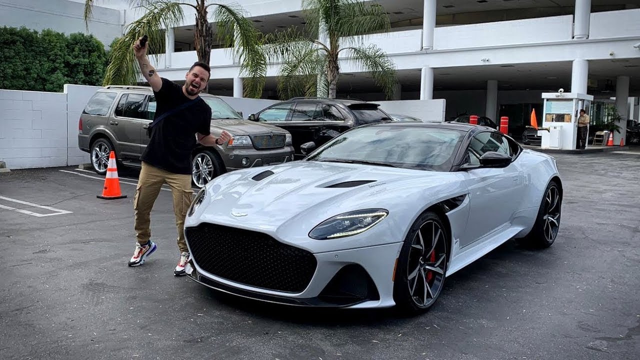 Me Compre Un Nuevo Aston Martin! | Salomondrin - YouTube