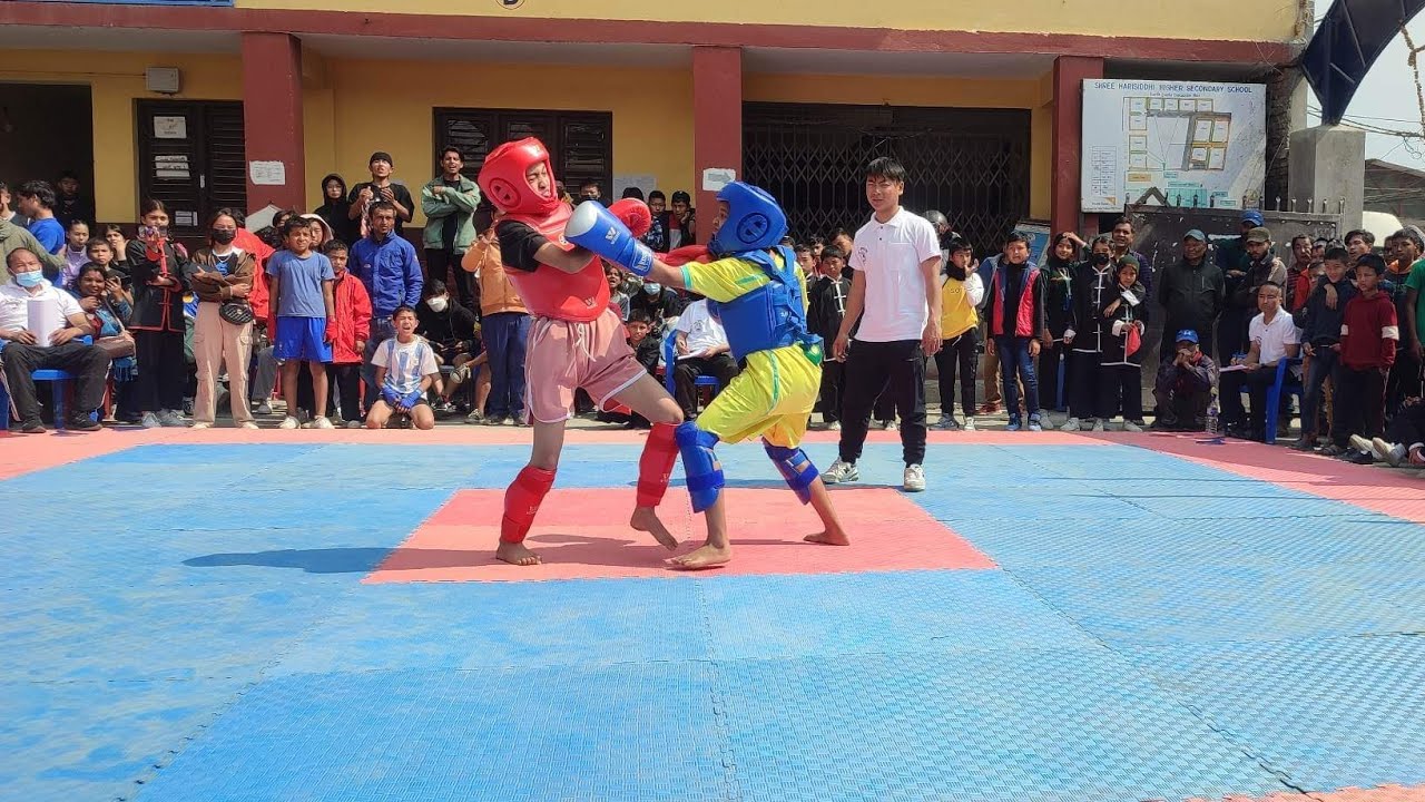 33kg female sanda Gold medalist Alisha's Sanda fight - YouTube