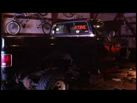 Front Axle Swap on my 86 GMC 4x4 - YouTube