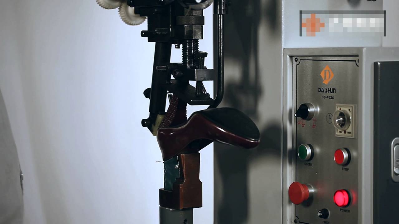 Xx0185 HYDRAULIC HEEL NAILING MACHINE - YouTube