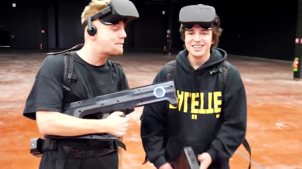 Virtual Reality Kastiop Vs Unagize bij VR Base - YouTube