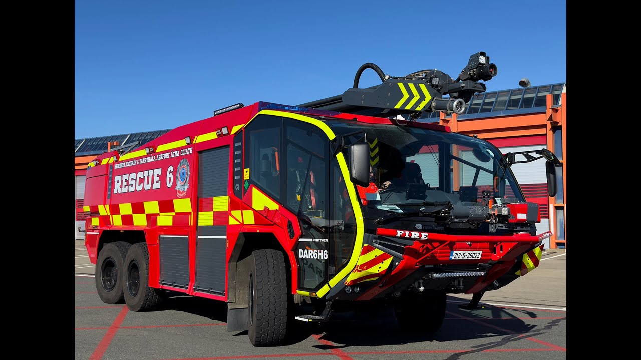 Dublin Airport Fire & Rescue Service | Airside Fire Appliance Photo ...