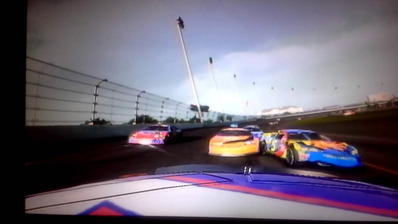 Nascar 08: does this crash look familiar? - YouTube