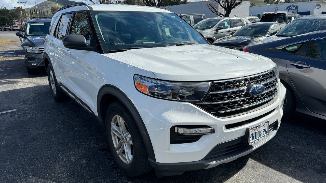 2021 Ford Explorer XLT Horn - YouTube