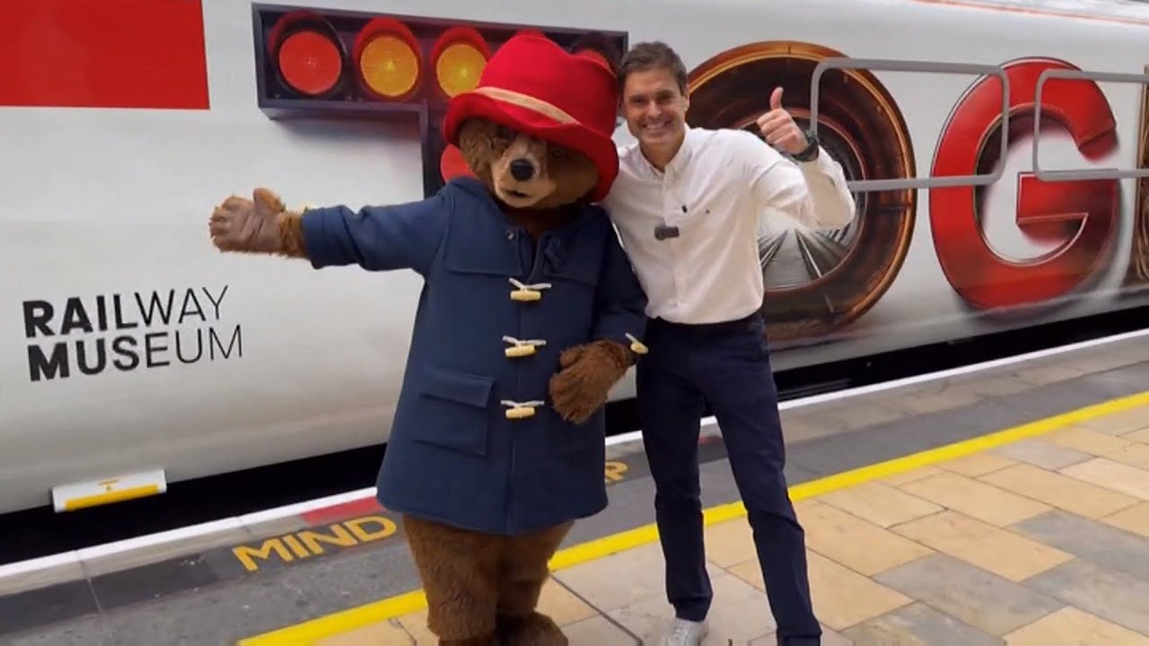 Paddington Station, Paddington Bear and 200th anniversary train museum ...