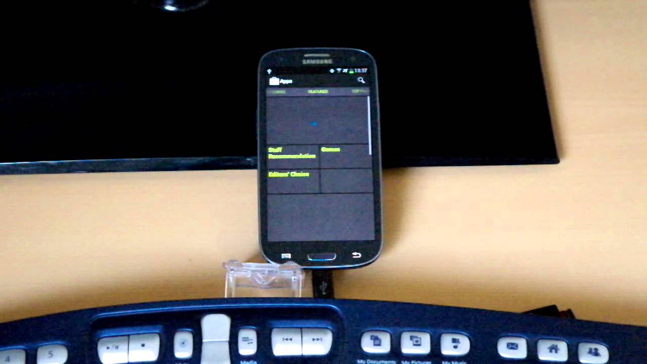 Samsung Galaxy S III connected with a wireless mouse and bluetooth ...