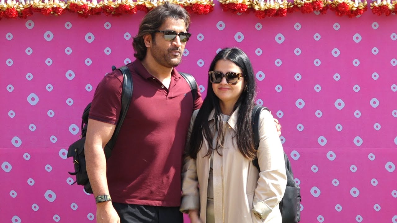 MS Dhoni With Wife Sakshi Dhoni At Jamnagar For Anant Ambani & Radhika ...