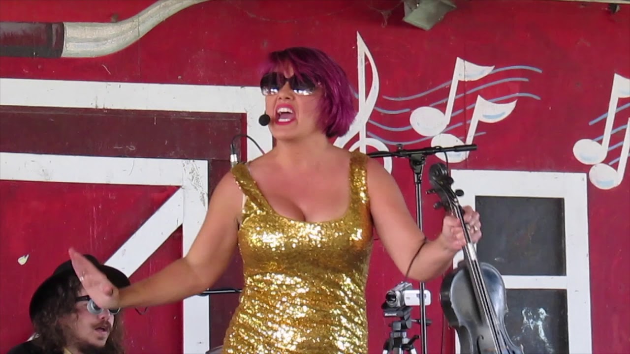 Renee Riddle Show - YouTube