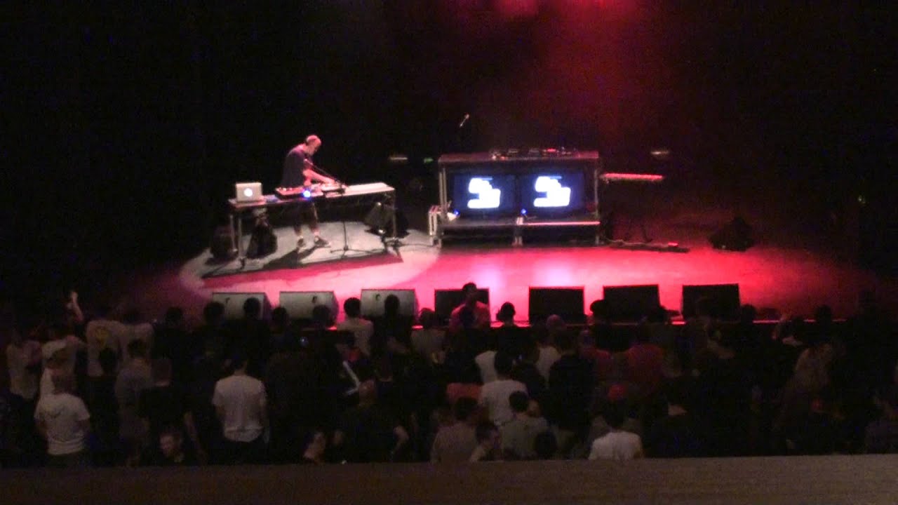 DJ Blaze @ KRS ONE Sydney gig - YouTube