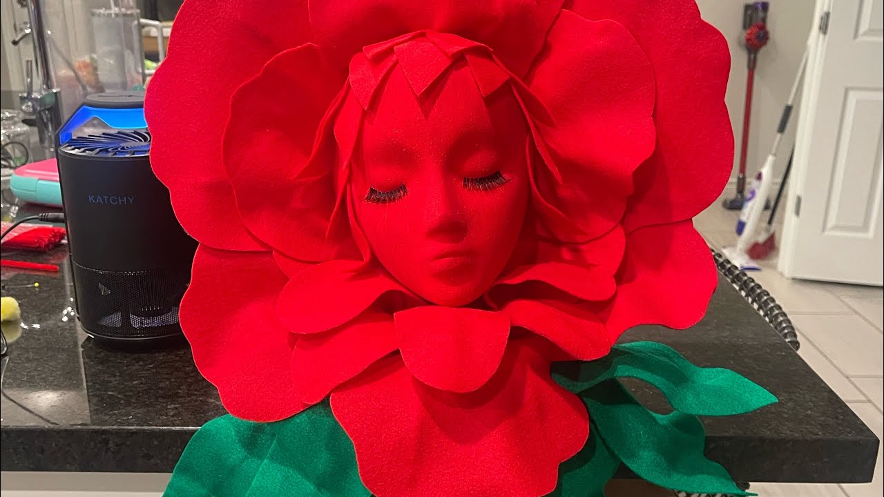 Alice In Wonderland Singing Flowers DIY Alice In Wonderland Flowers