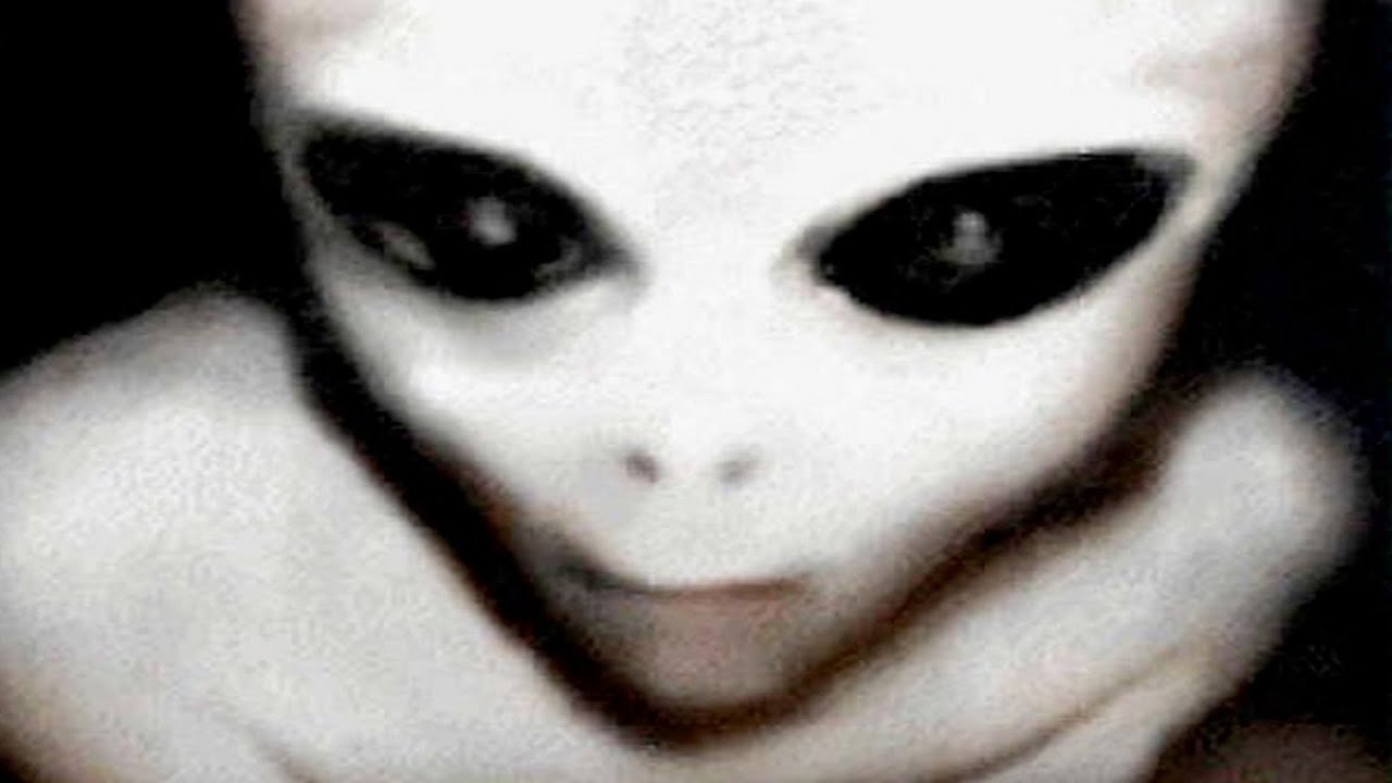 The Top 10 Bizarre Space Conspiracy Theories - YouTube