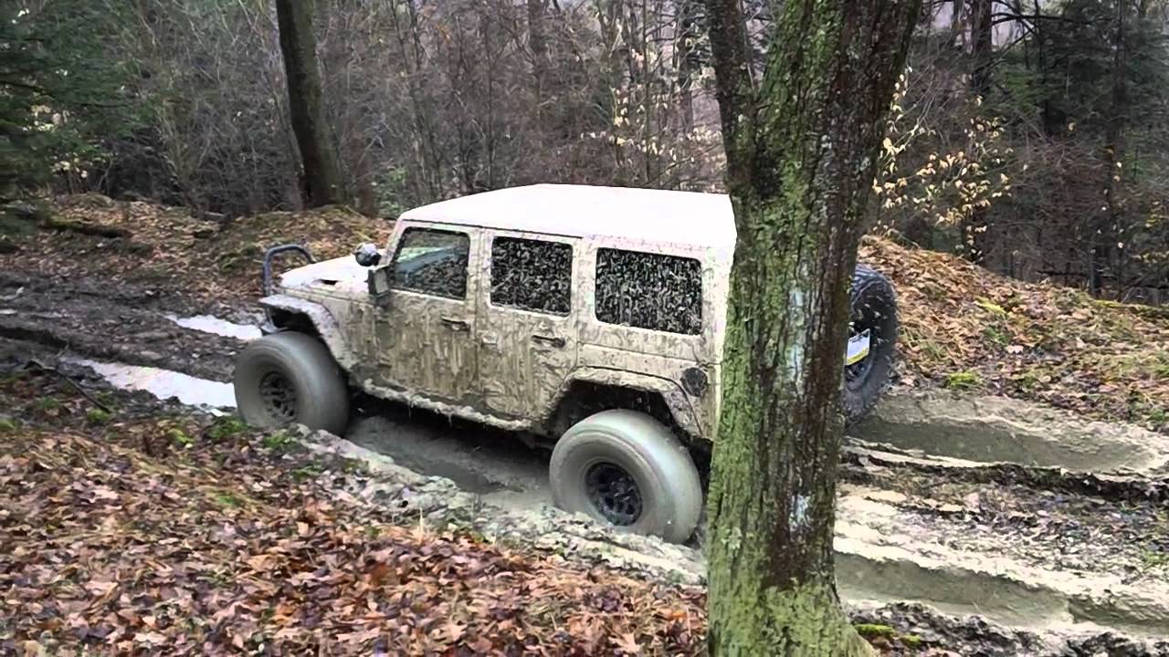 Bearded Buck Mud Run - YouTube