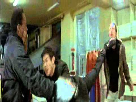 Kiss Of The Dragon   Fighting Hotel   Jet Li Italiano