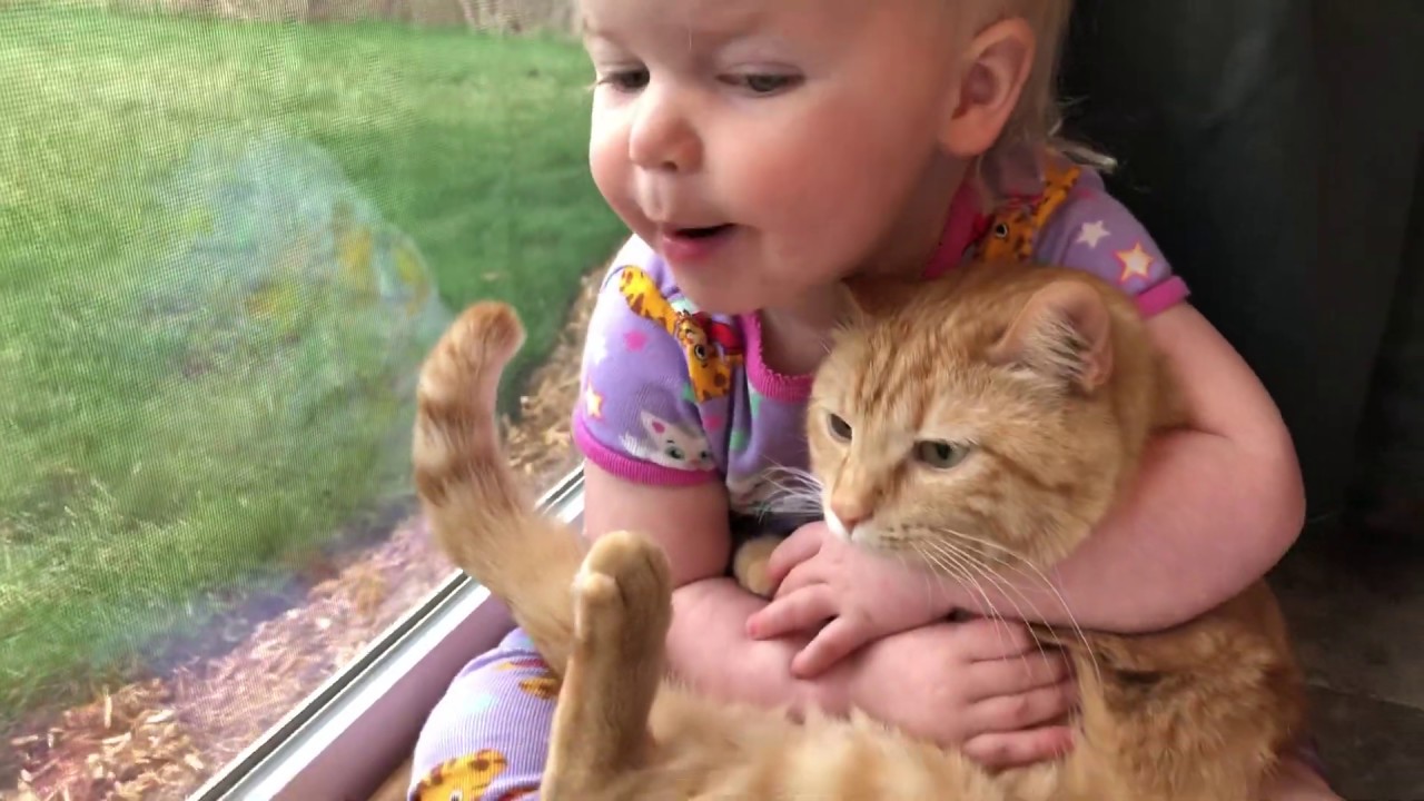 Claire Singing to Carrot - YouTube