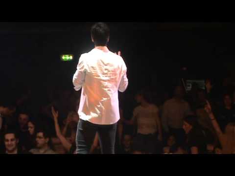 M2U00190Sakis Laika 2.MPG