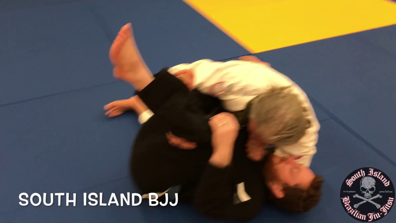 Knee on Belly escape to Paper Cutter Choke ~ South Island Bjj ...