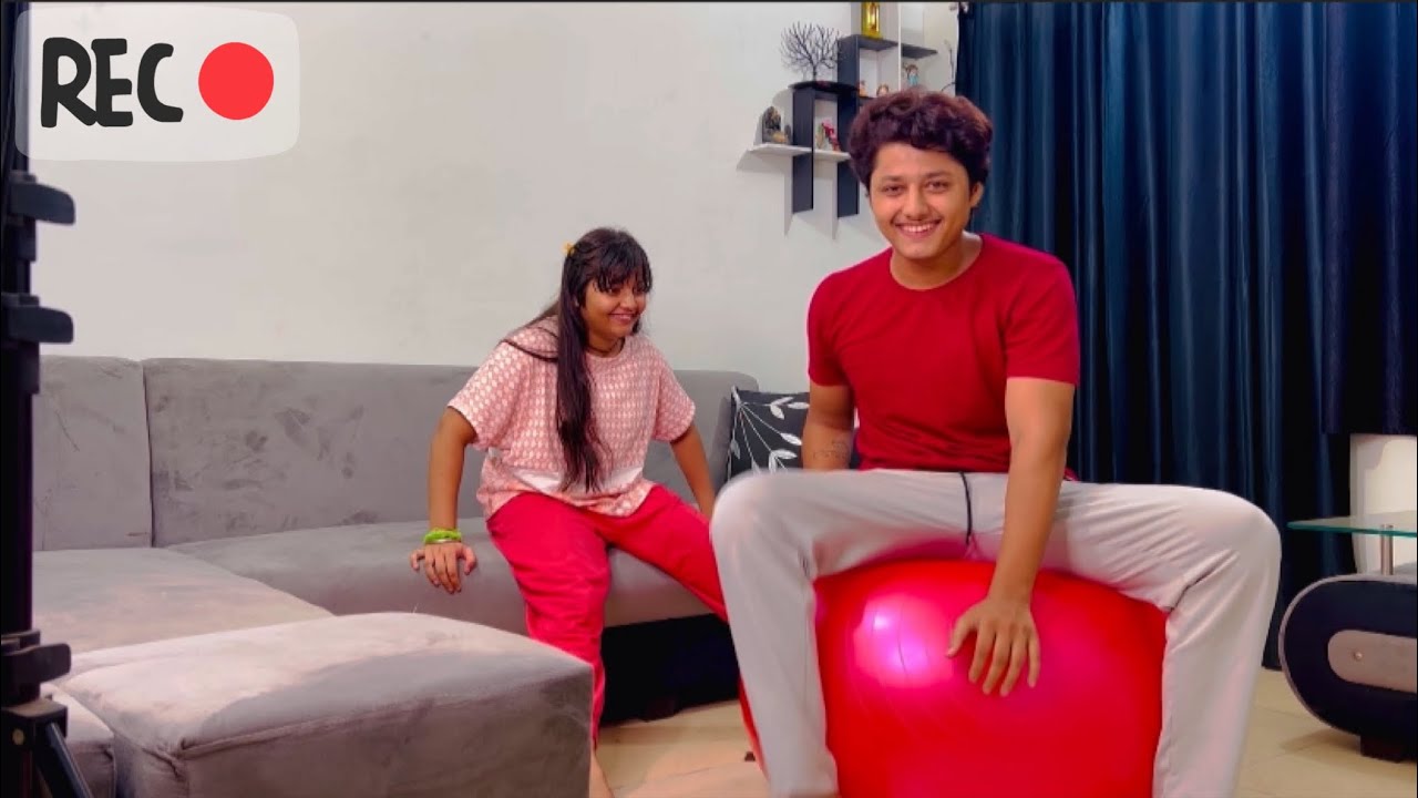 GYM BALL CHALLENGE GONE WRONG😭|| TRAKULTHESIBLINGS|| - YouTube