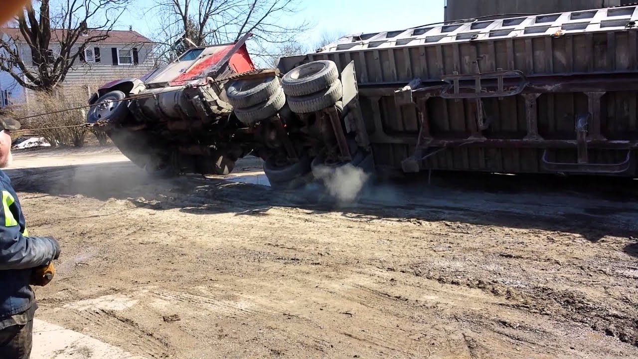 Flipping over a semi truck - YouTube